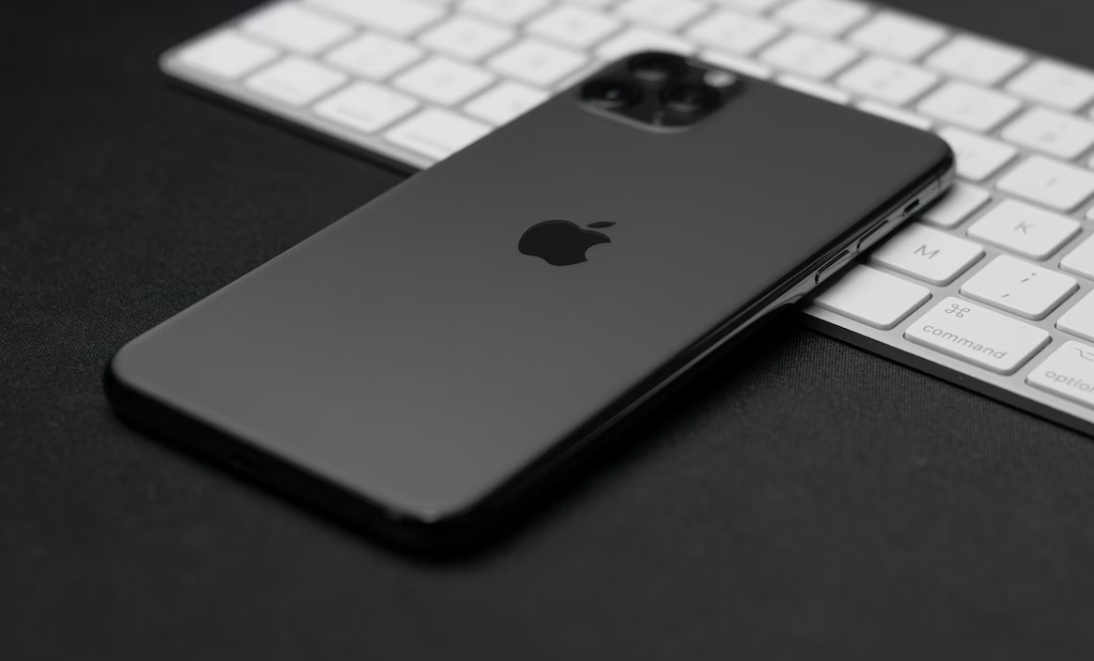 UK Proceeds With iPhone ‘Batterygate’ Case | Astaris IT Support